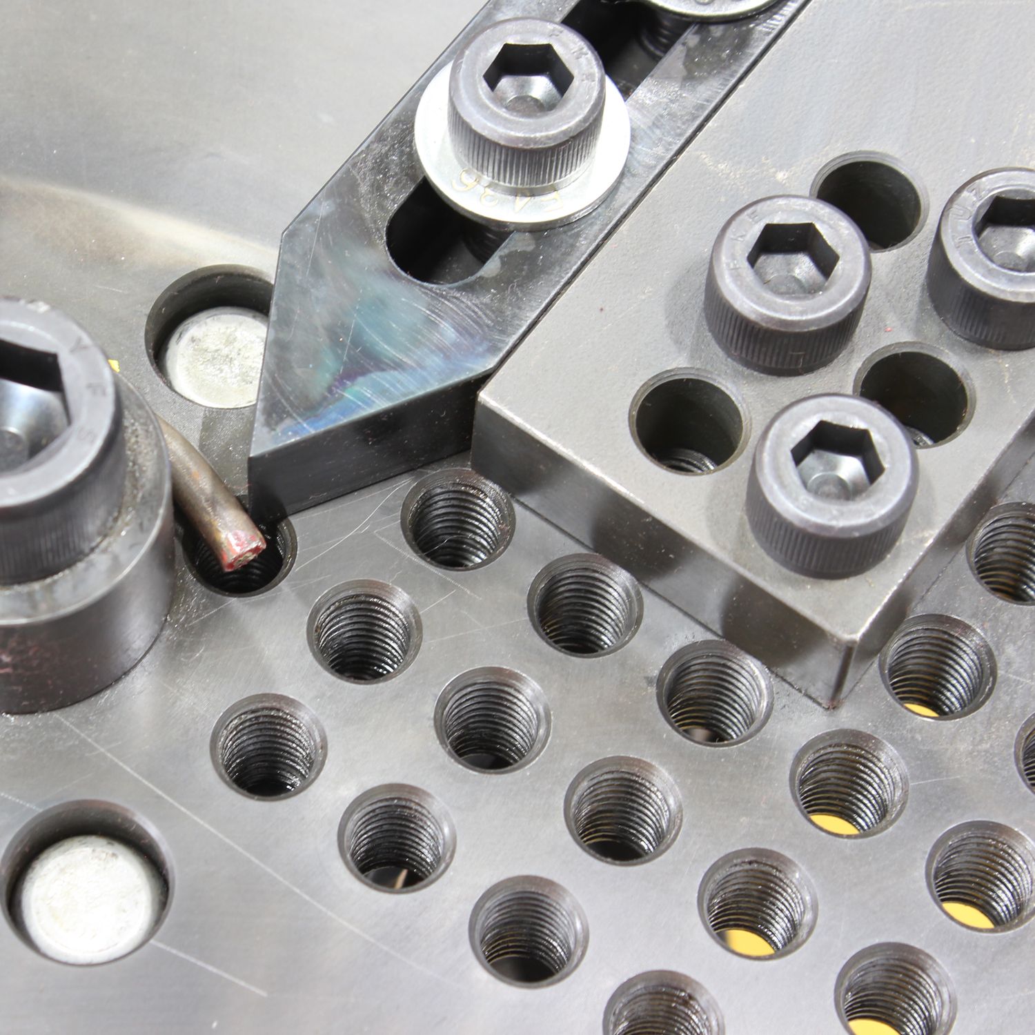 12" Universal Bend Plate | UBP-1200-325