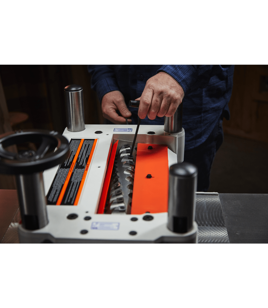 JET JWP-15BHH 15" Helical Cutterhead Planer,